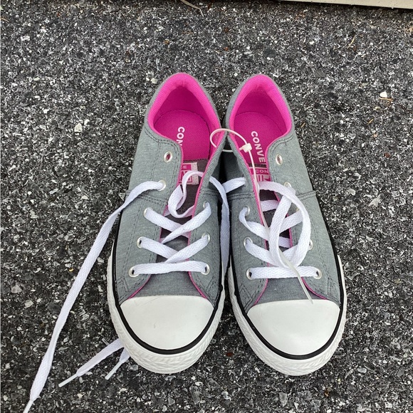 Converse | Shoes | New Girls Low Top Converse All Star Chuck Taylor ...